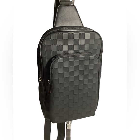FUMATORE | Bags | Fumatore Unisex Black Checkered Zip Around Sling Pack ...